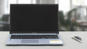 ASUS Vivobook 15 (X1502) review - the low price tag shouldn't deceive ...