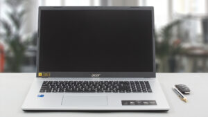 Acer Aspire 3 (A317-54) review - affordable, powerful, but unrefined ...