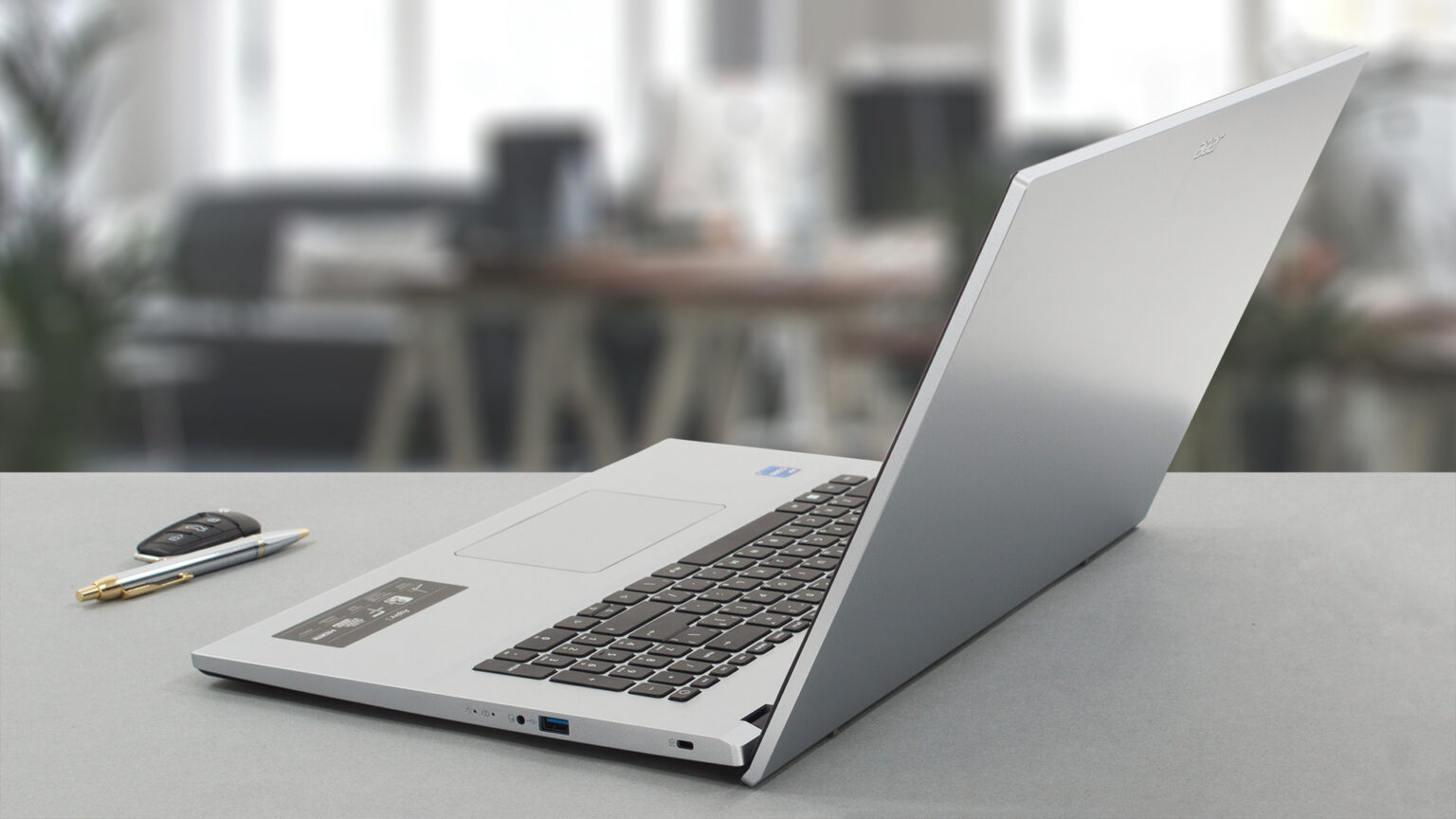 Acer Aspire 3 (A317-54) review - affordable, powerful, but unrefined ...