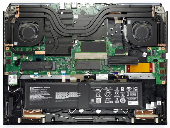 How to open Acer Predator Helios 18 (PH18-71) - disassembly and upgrade ...