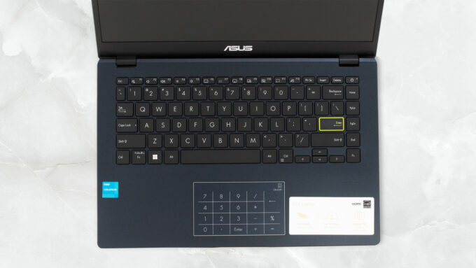 ASUS E410 - Top 5 Pros and Cons | LaptopMedia.com