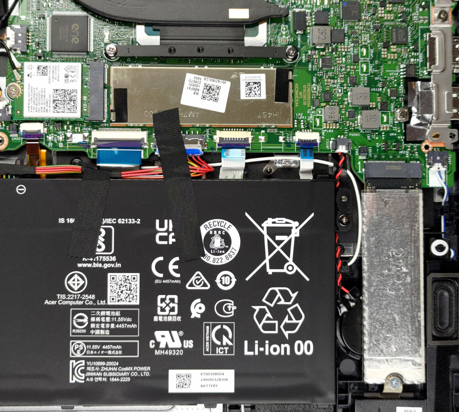 Acer Swift Go 16 (SFG16-71) - Top 5 Pros and Cons | LaptopMedia.com