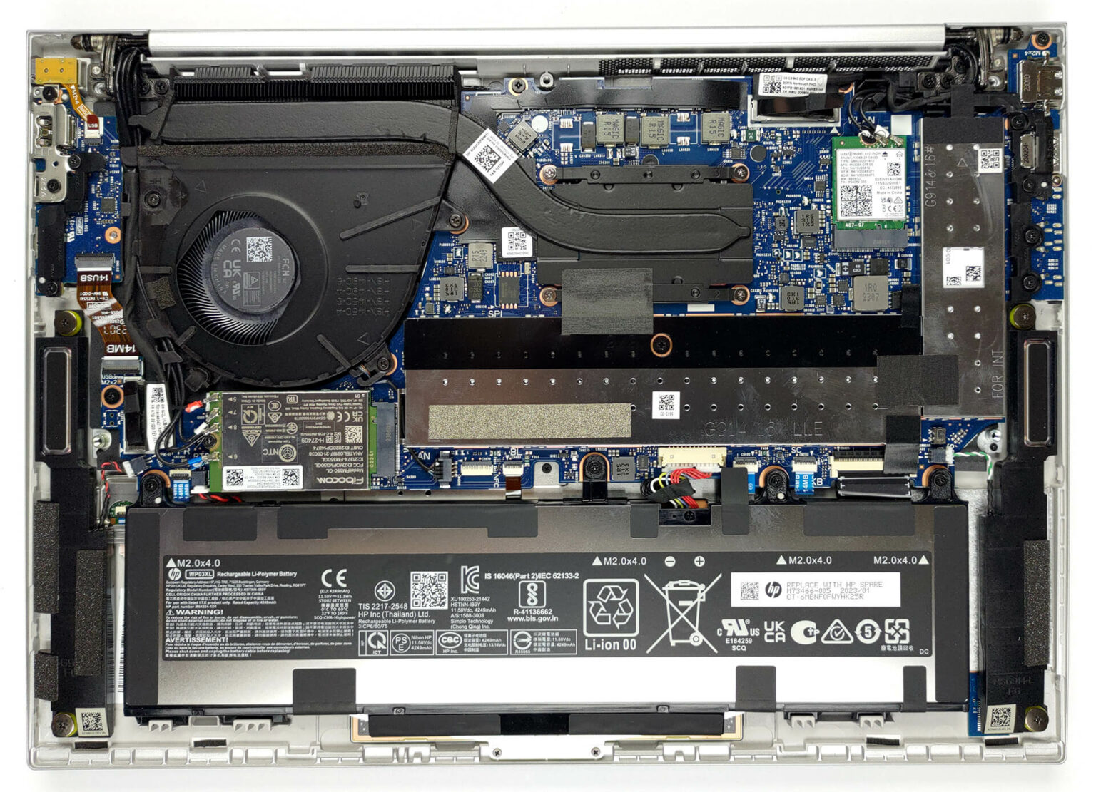 如何打开惠普EliteBook 1040 G9--拆解和升级方案 | LaptopMedia 中国