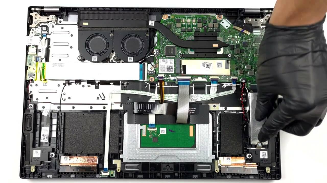 How to open Acer Swift Go 16 (SFG16-71) - disassembly and upgrade ...