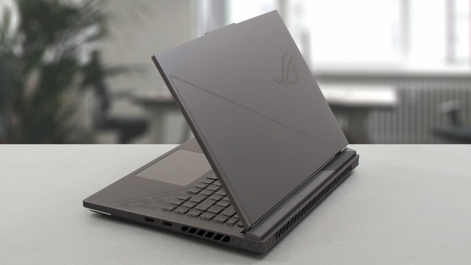 [In-Depth Comparison] ASUS ROG Strix G16 (G614, 2023) vs ASUS TUF ...