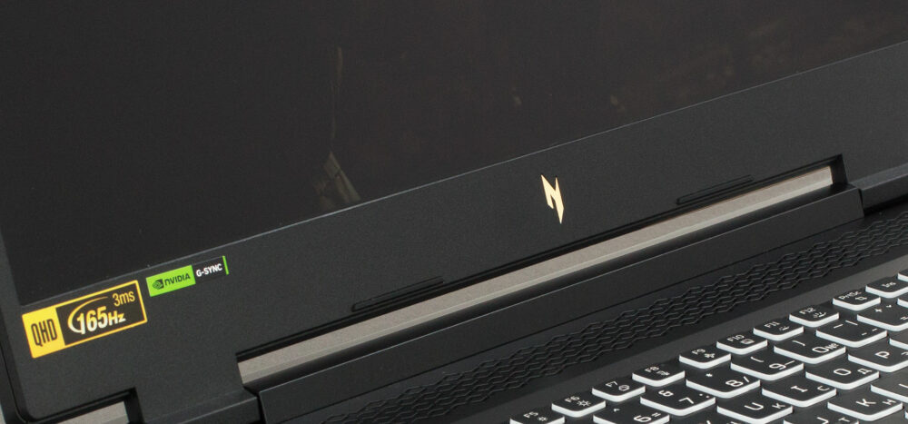 Acer Nitro 17 (AN17-71) review - the gap between the Predator and Nitro ...