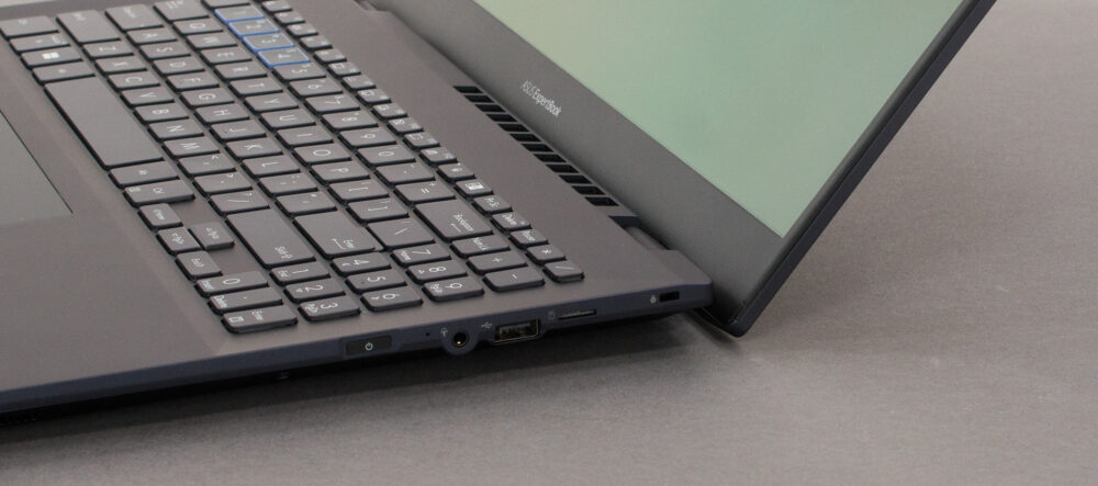 ASUS ExpertBook B5 OLED (B5602) review - an office device with an OLED ...