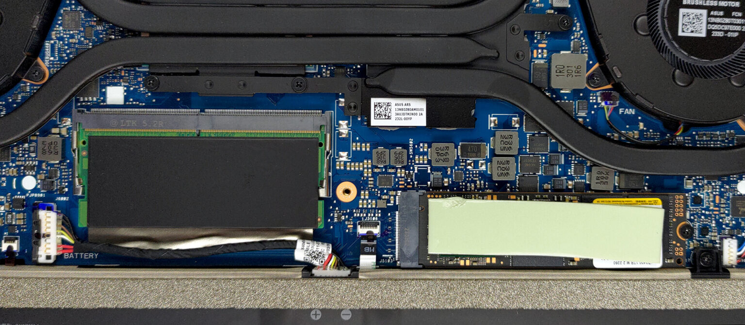 How to open ASUS Zenbook Pro 14 OLED (UX6404) - disassembly and upgrade ...