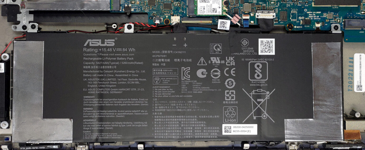 ASUS ExpertBook B5 OLED (B5602) review - an office device with an OLED display: Disassembly ...
