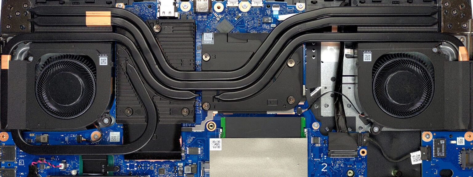 Acer Nitro 17 (AN17-71) review - the gap between the Predator and Nitro ...