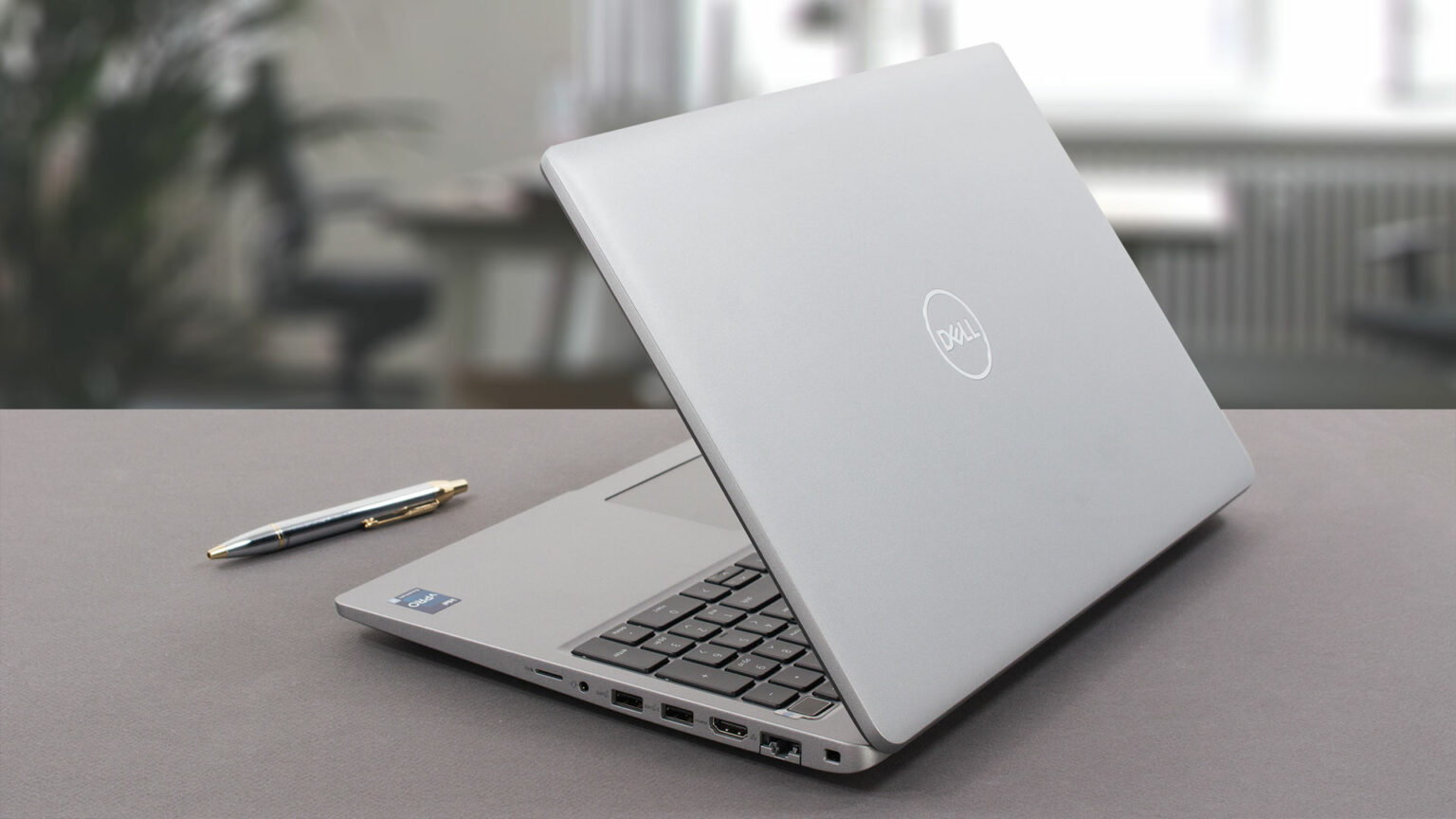 Dell Precision 15 3580 review - a thin and light workstation that could ...