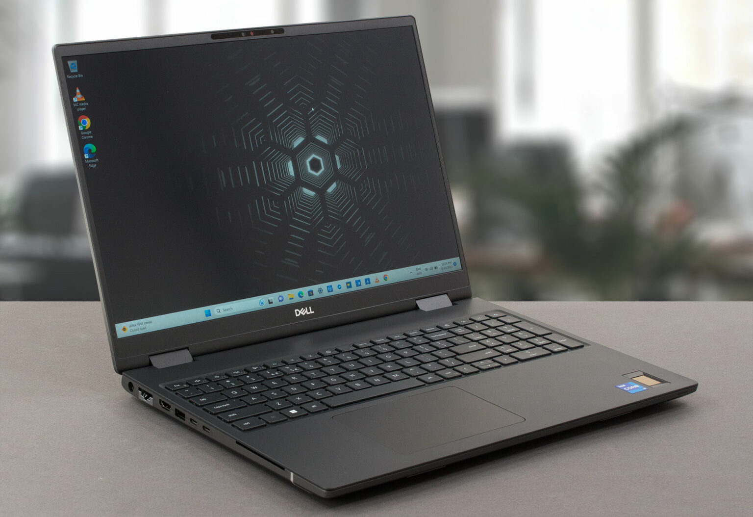 Dell Precision 16 7680 review - overheating and underdelivering on ...
