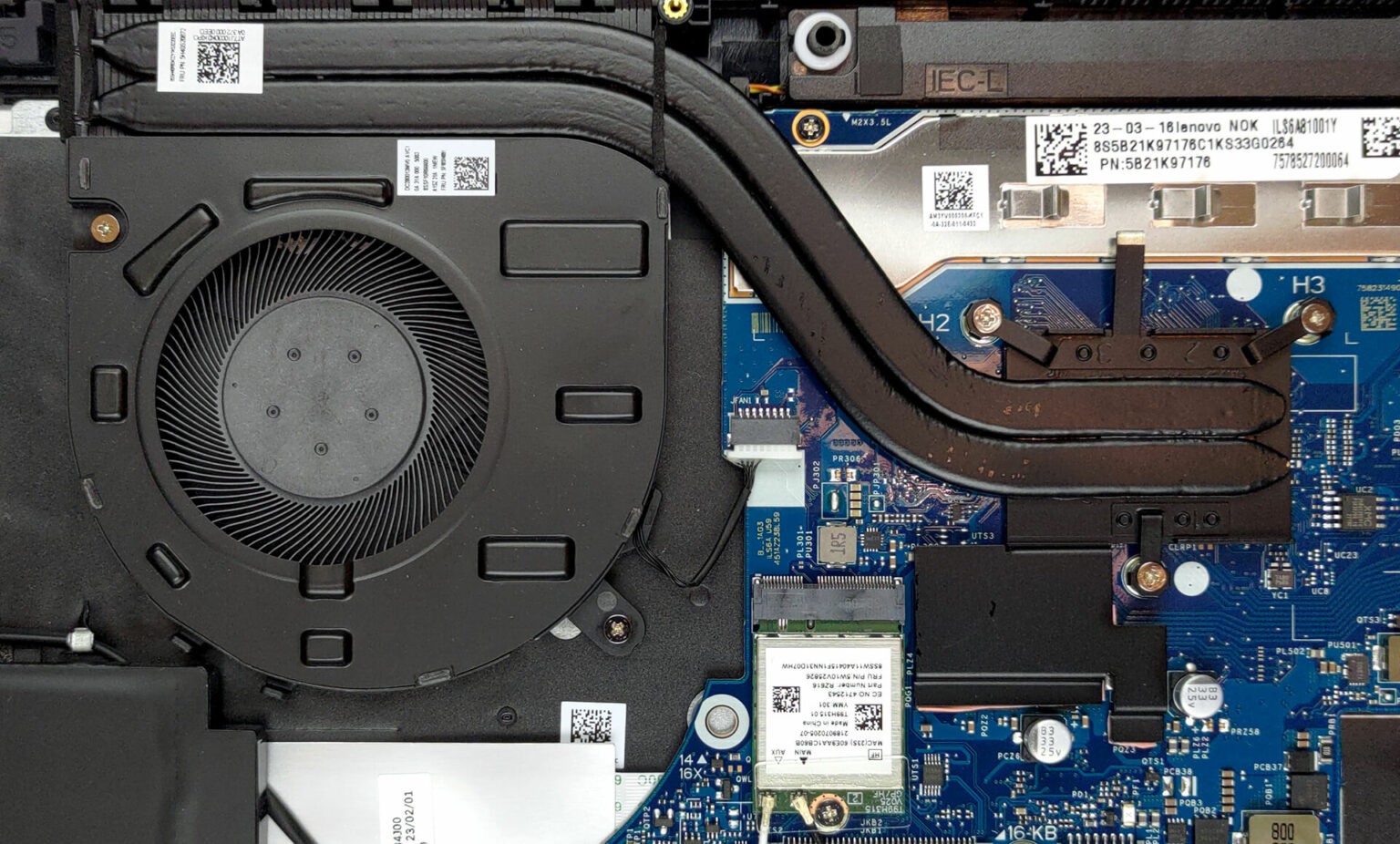 Lenovo IdeaPad Slim 5 (16", 2023) review - a better, slightly more ...