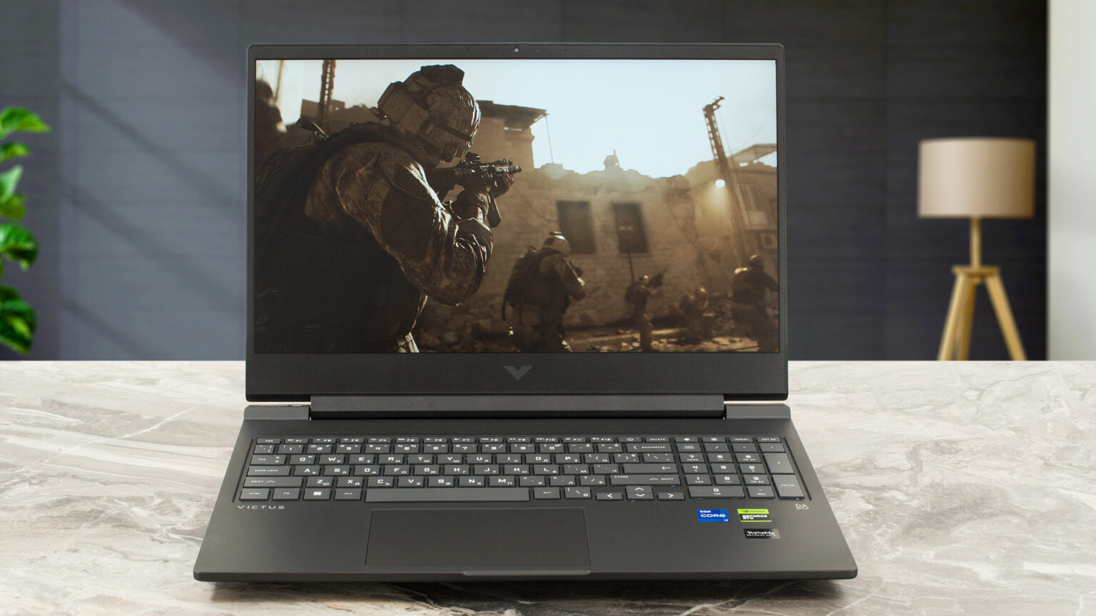 HP Victus 16 (16-r0000) review - has potent cooling and color-accurate ...