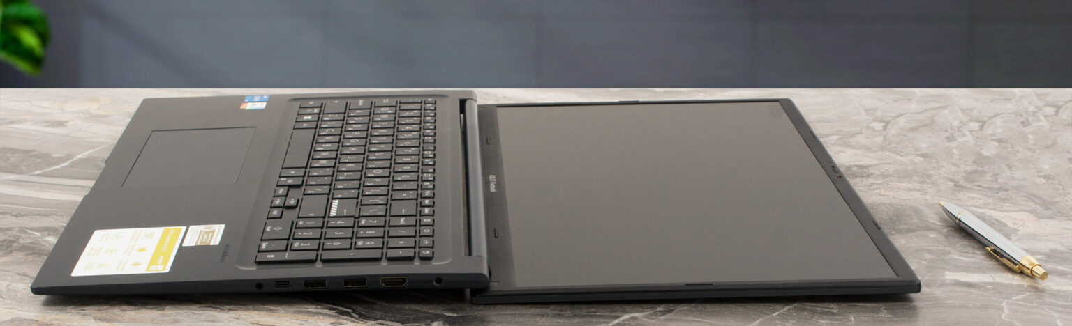 ASUS Vivobook 17 F1704 (X1704) review - it's comfortable during load ...