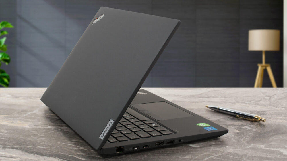 Lenovo ThinkPad P14s Gen 4 review - portable and loaded with power and ...