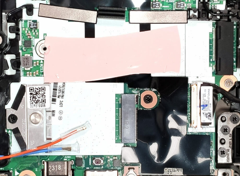 How to open Lenovo ThinkPad T14s Gen 4 – disassembly and upgrade ...