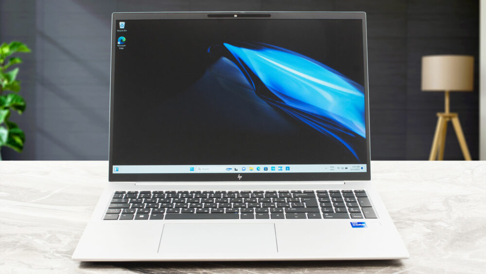 HP EliteBook 860 G10 review - snappy and light office device with all ...