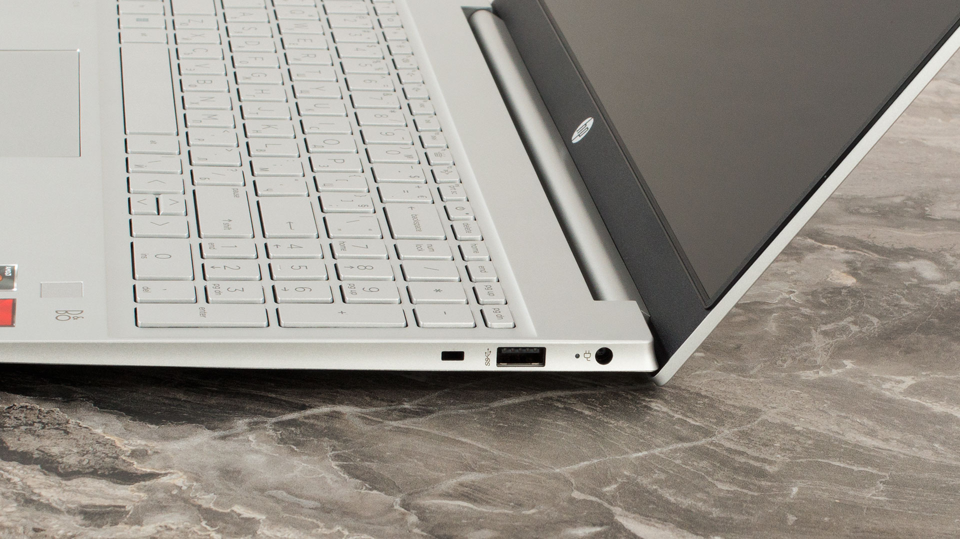 HP Pavilion 15 (15-eh3000) review - decent daily driver at a pleasant ...