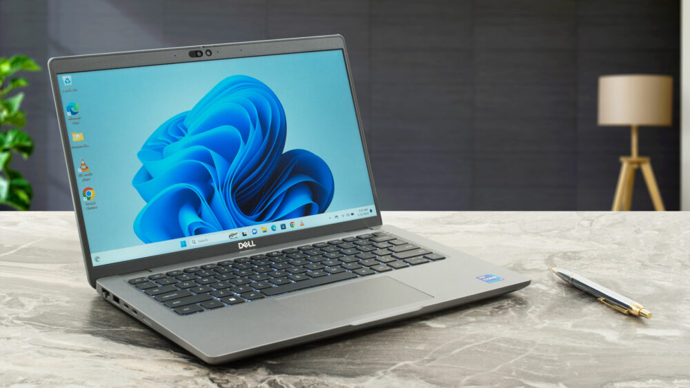 Dell Latitude 14 5440 review - surprisingly good | LaptopMedia UK