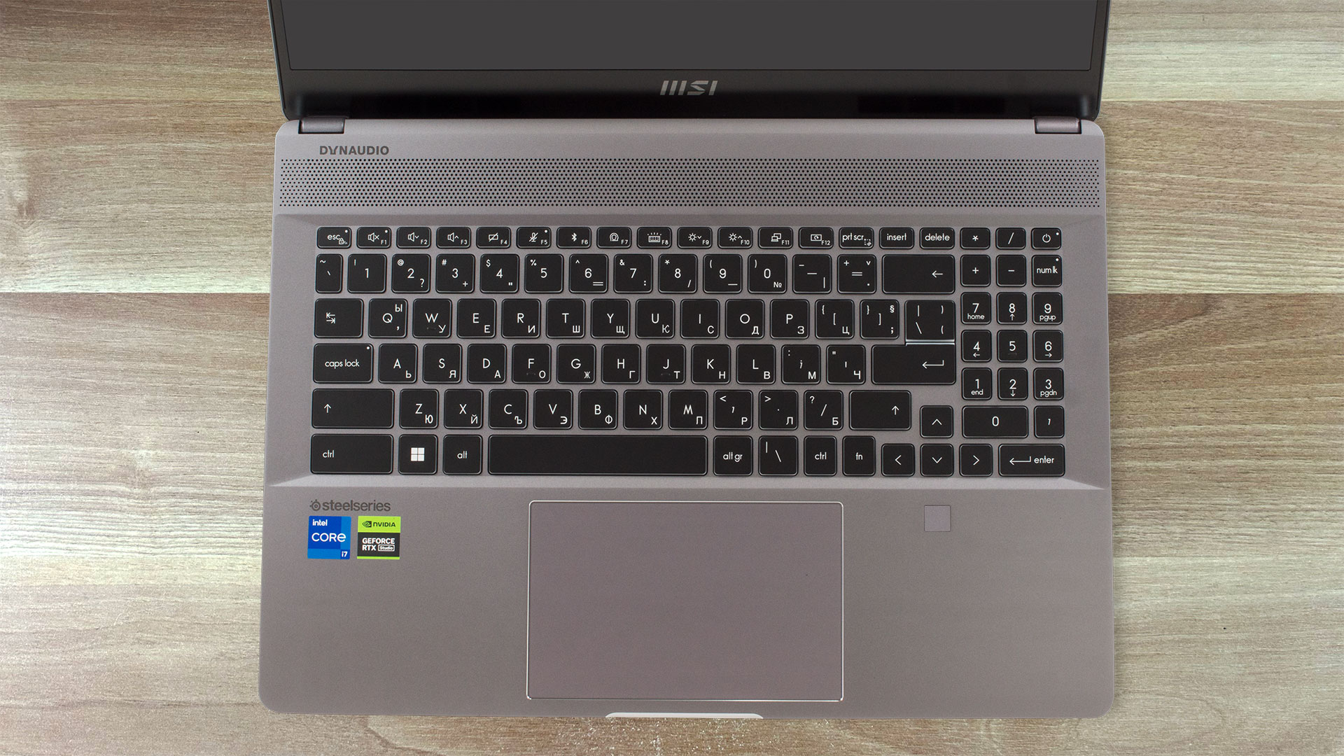 MSI Creator Z16 HX Studio (A13V) review - great device for content ...