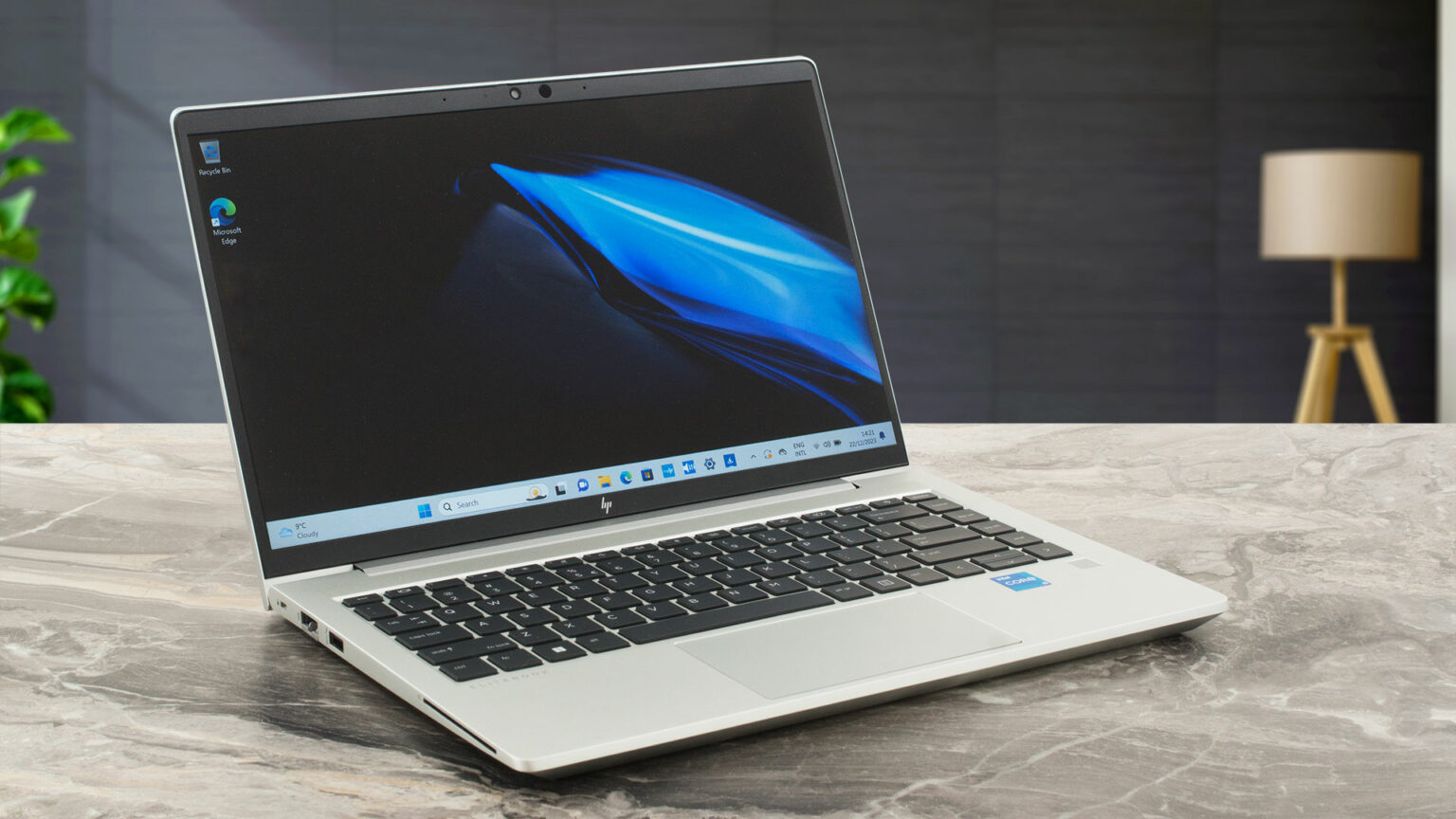 HP EliteBook 640 G10 review - has quiet fan, good upgradability, and ...