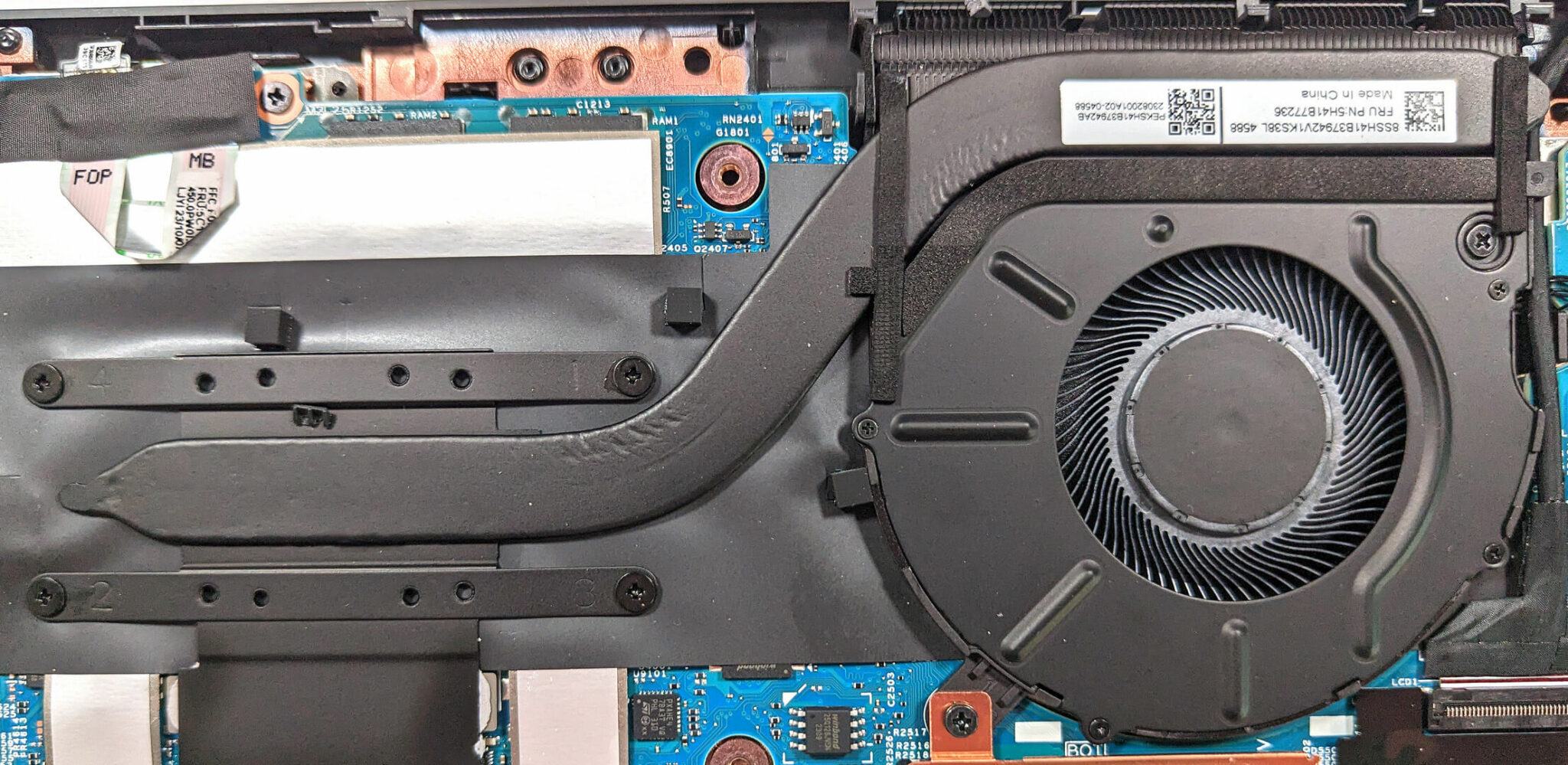 How to open Lenovo ThinkPad L13 Yoga Gen 4 (Intel) – disassembly and ...