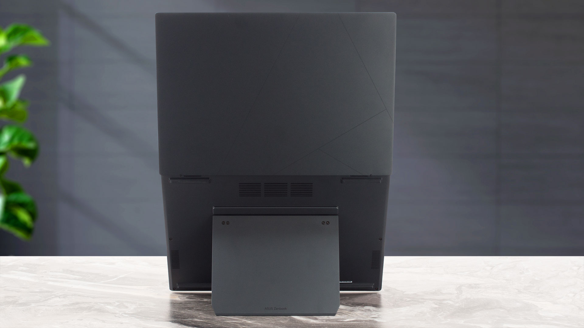 ASUS Zenbook DUO (UX8406) review - Dual OLED Multitasking Masterpiece ...