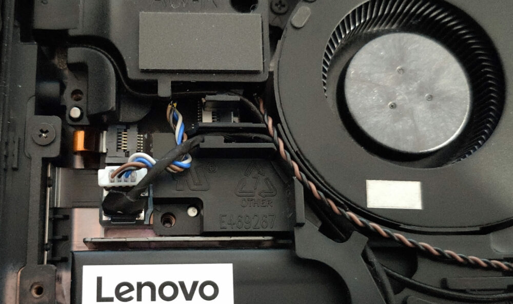 How to open Lenovo Legion Go – disassembly and upgrade options ...