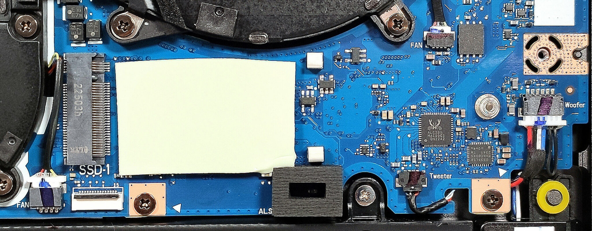 How to open ASUS ROG Zephyrus G16 GU605 – disassembly and upgrade ...