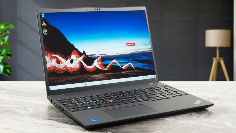 Lenovo ThinkPad T16 Gen 2 (Intel) review - Great Display, Quiet Workhorse | LaptopMedia.com