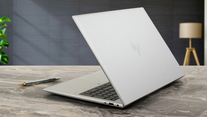 HP EliteBook 865 G10 review - All-Metal Business Powerhouse with Quiet ...