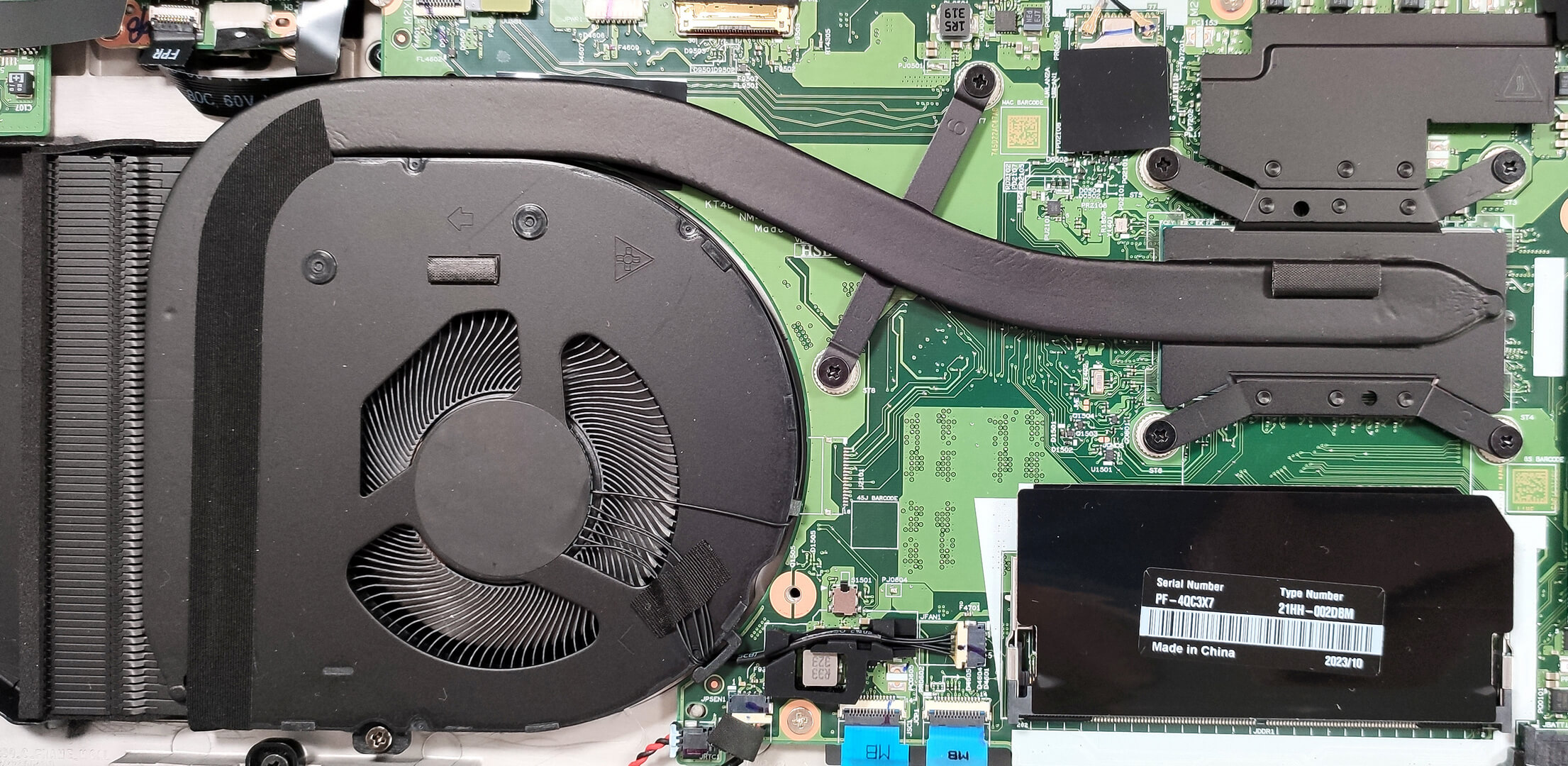 How To Open Lenovo ThinkPad T16 Gen 2 Disassembly And Upgrade Options
