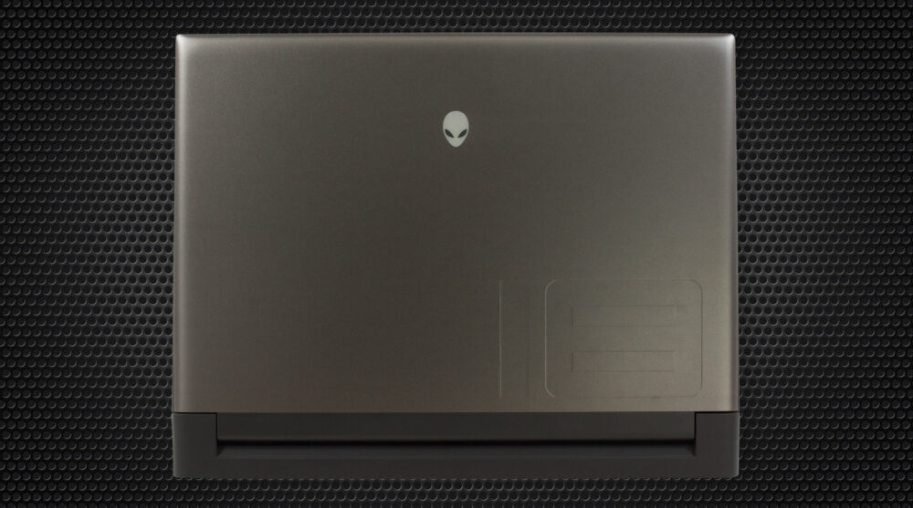 Alienware m18 R2 review - Top-Tier Performance with a Few Pricey Quirks ...