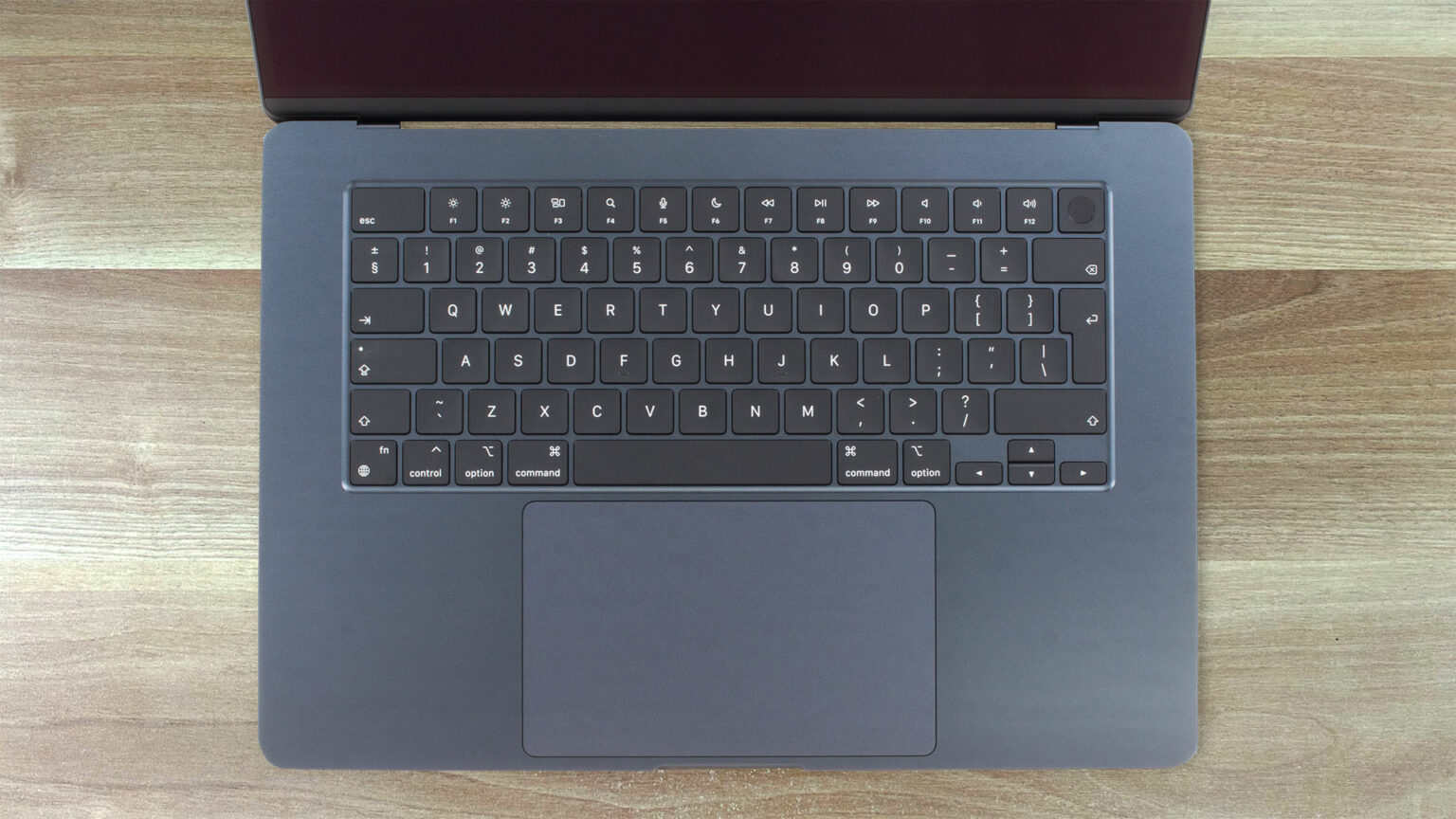 Apple MacBook Air (15", M3) review - Big Screen Power in a Thin and ...