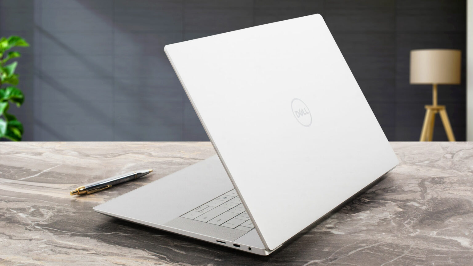 Dell XPS 16 9640 review - The 16-Inch Laptop That Does It All ...