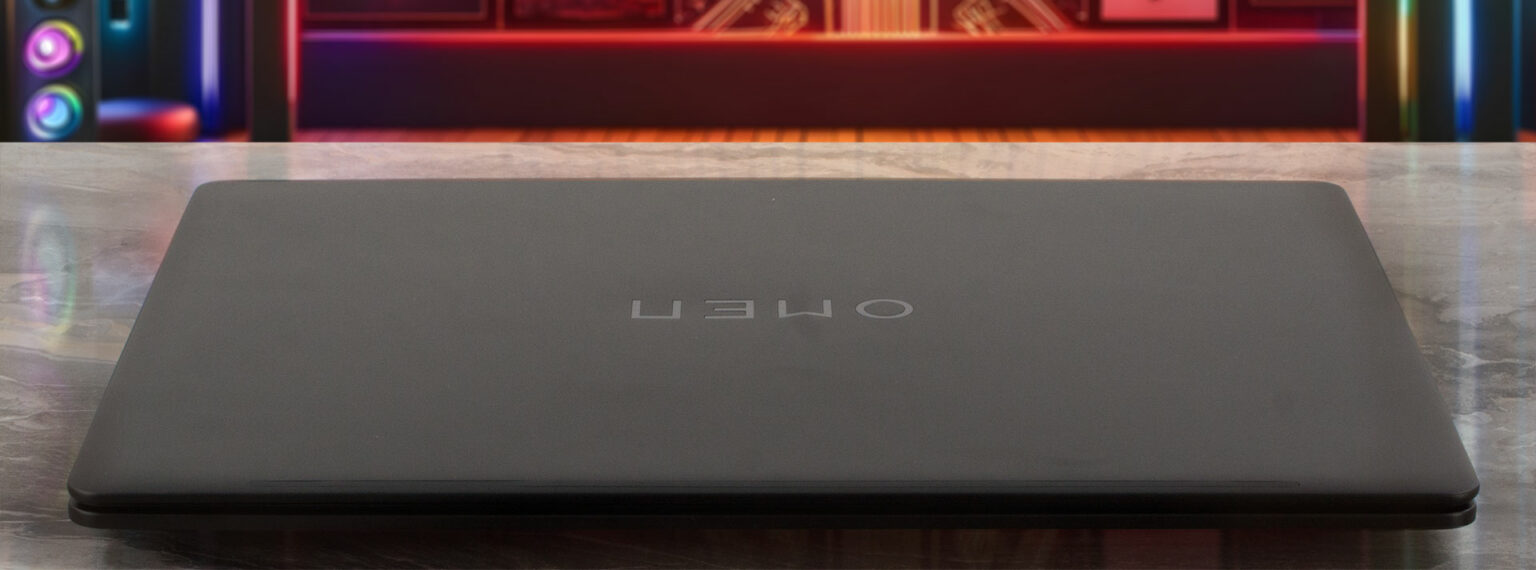 HP OMEN Transcend 14 (14-fb0000) review - this Mini-Gaming Beast Packs ...