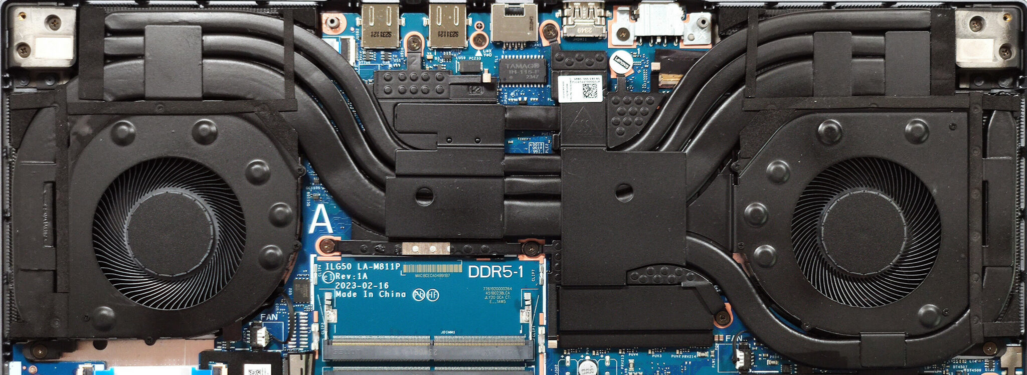 How to open Lenovo Legion Slim 5 (16, Gen 9) – disassembly and upgrade ...