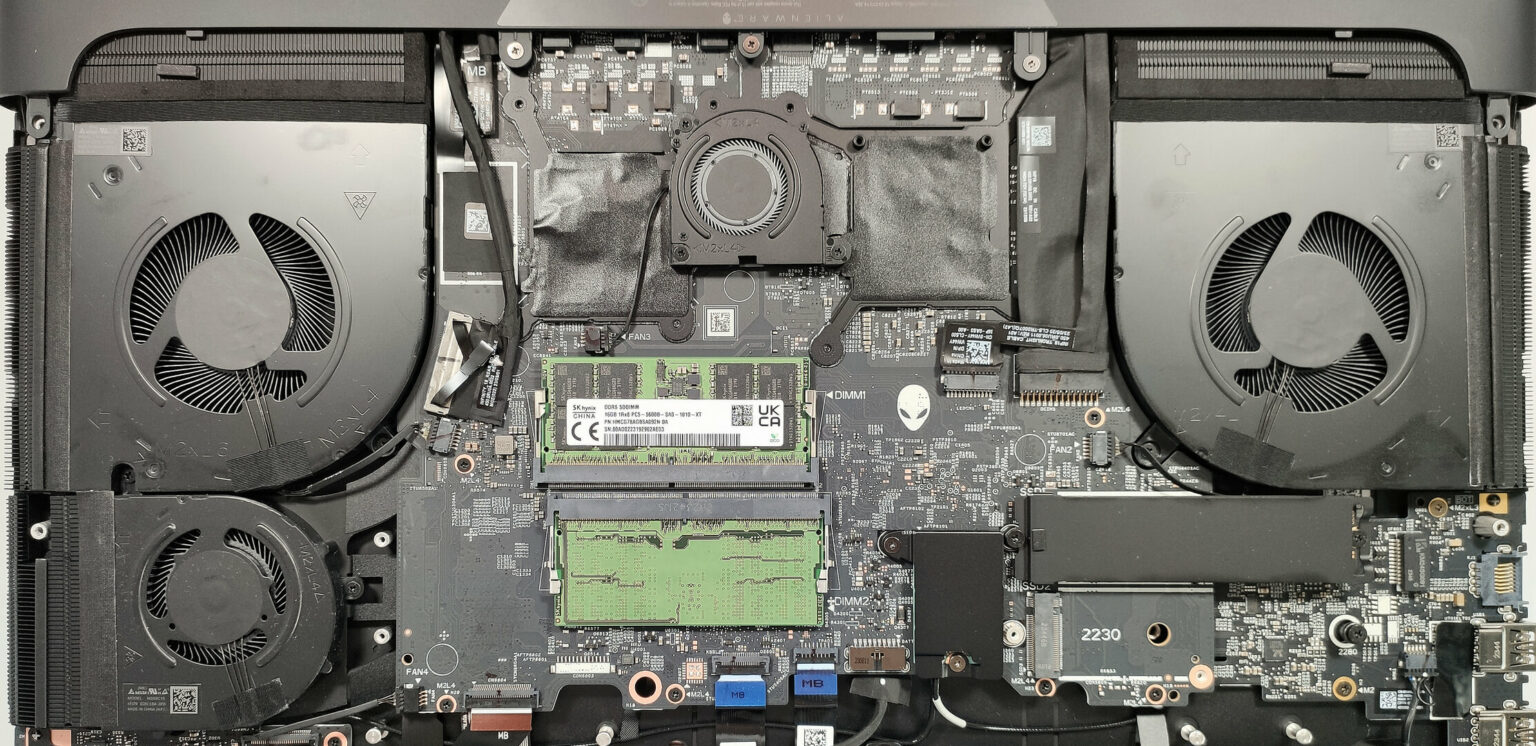 How to open Alienware m18 R2 – disassembly and upgrade options ...