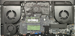 How to open Alienware m18 R2 – disassembly and upgrade options ...