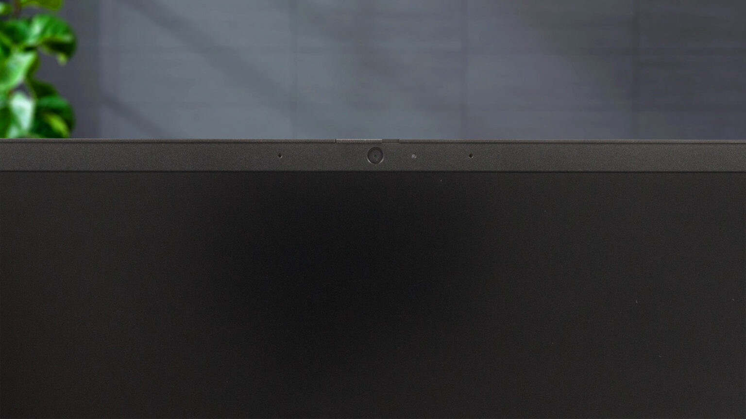 Dell Inspiron 14 Plus 7440 review - A Well-Rounded Laptop | LaptopMedia.com