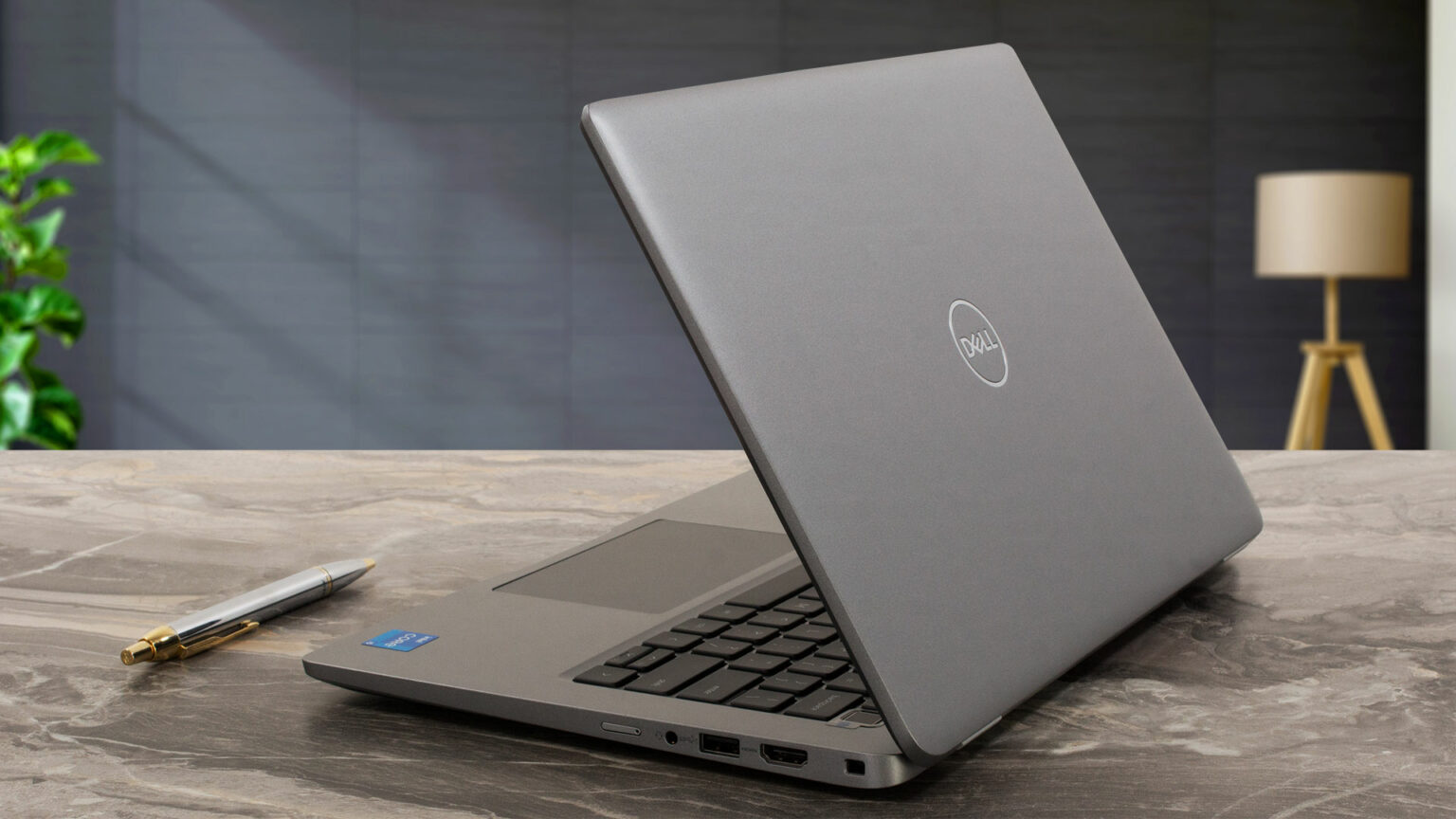 Dell Latitude 5340 review - Travel-Ready Snappy Device | LaptopMedia.com