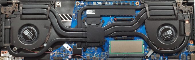 ASUS TUF Gaming F17 (FX707, 2023)の開封方法 - 分解とアップグレードオプション | LaptopMedia 日本