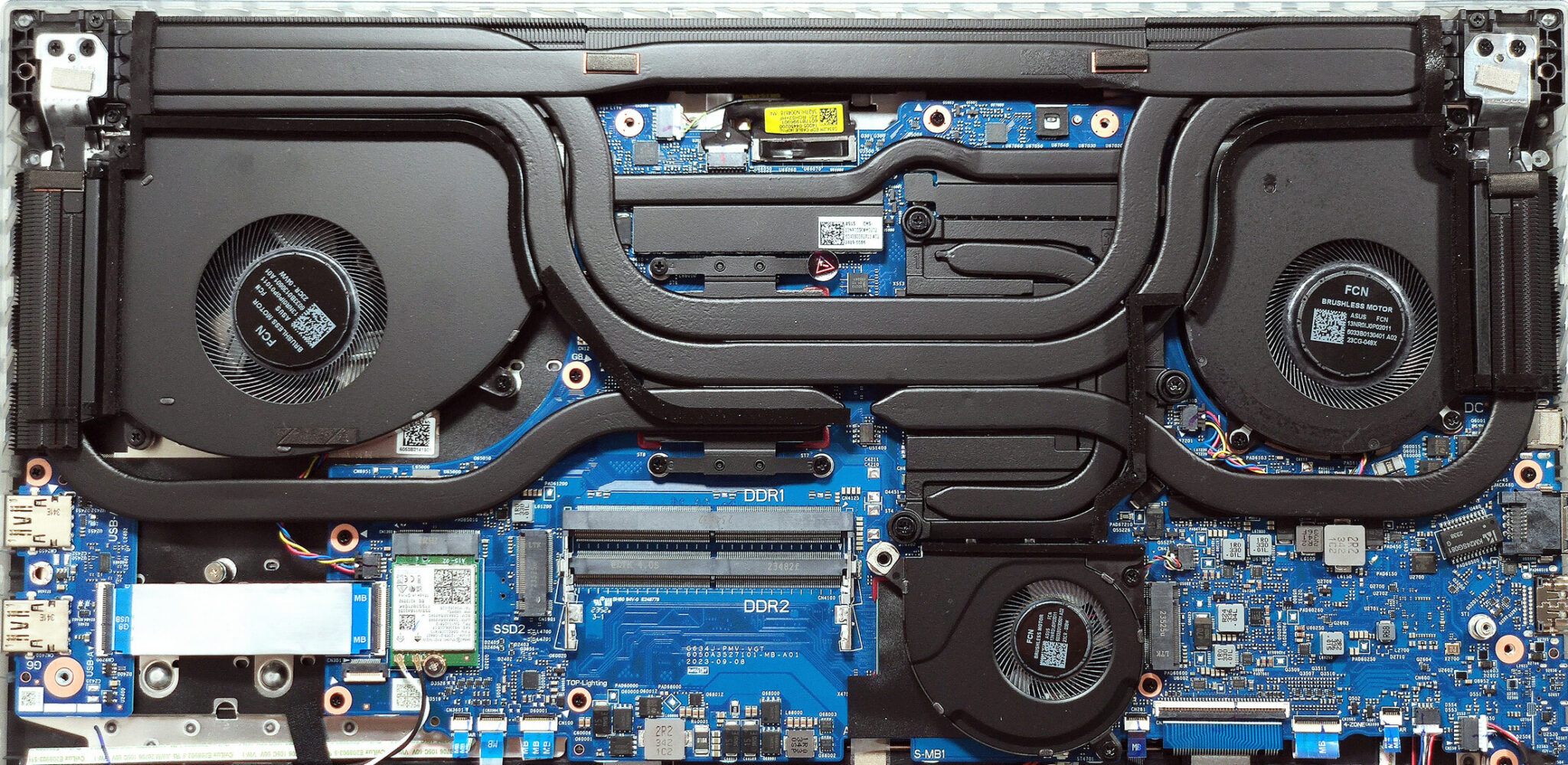 How to open ASUS ROG Strix SCAR 18 (G834, 2024) – disassembly and ...