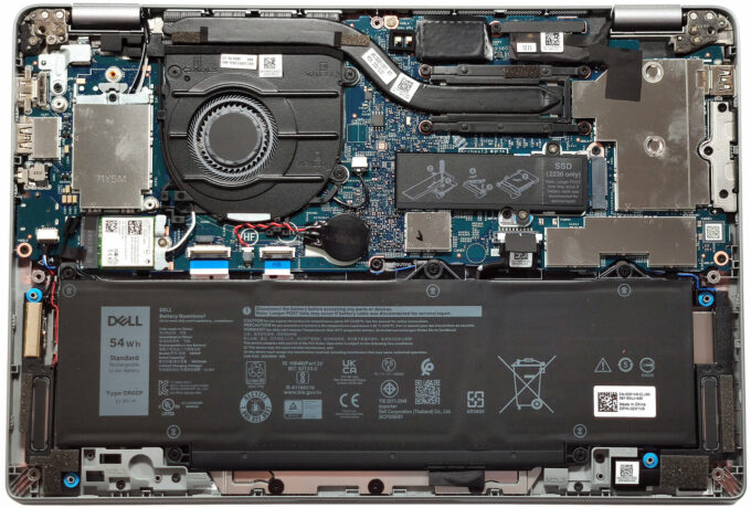 How to open Dell Latitude 5340 – disassembly and upgrade options ...