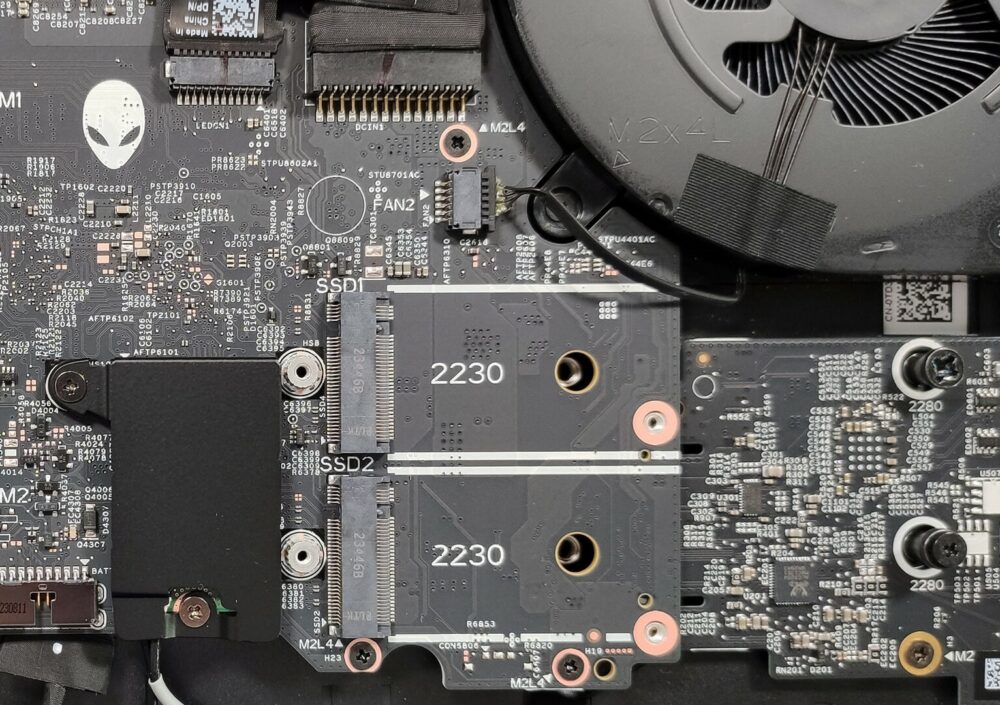 How to open Alienware m18 R2 – disassembly and upgrade options ...