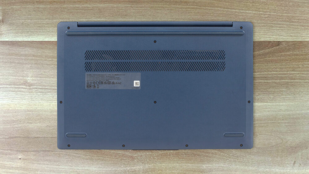 Lenovo IdeaPad Slim 3i Gen 9 (15, Intel) review - Budget Workhorse with ...