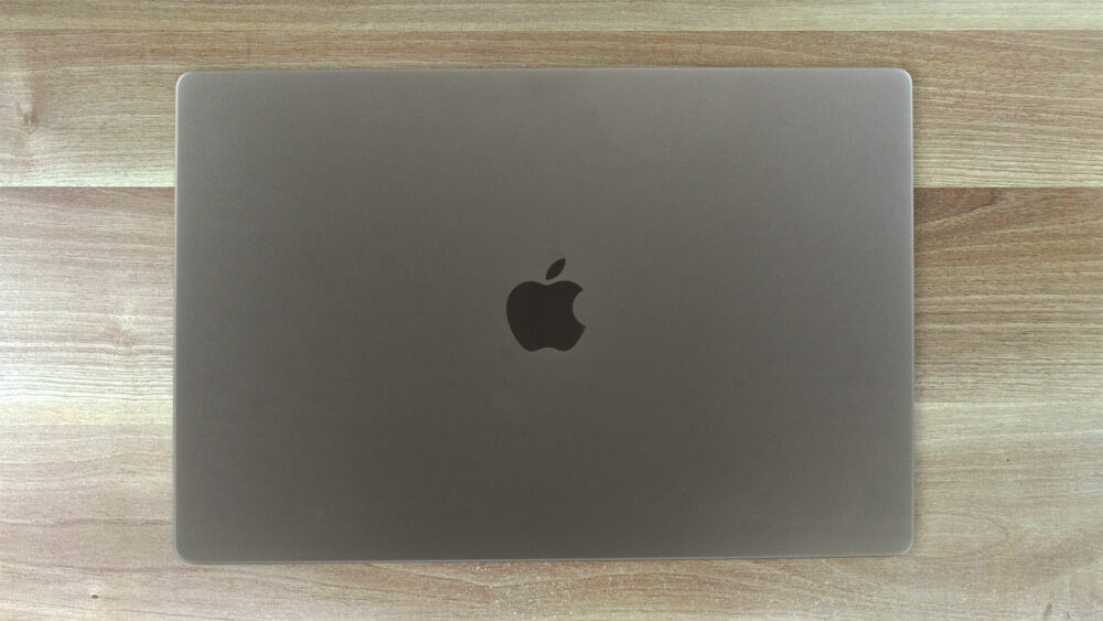 Apple MacBook Pro 16 (M3 Pro / Max) review - Stunning Display Meets ...