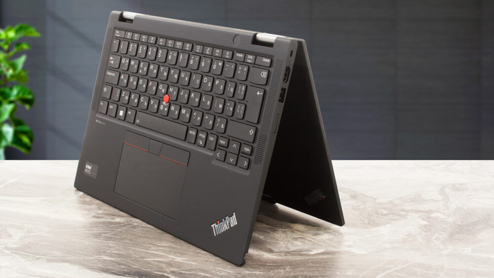 Lenovo ThinkPad X13 2-in-1 Gen 5 review - A Well-Rounded Light Business ...