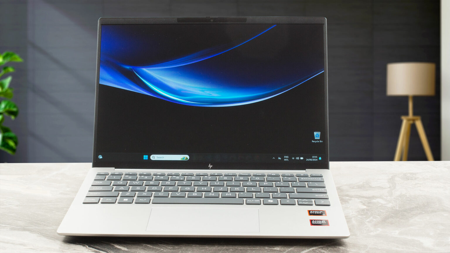 HP Pavilion Aero 13 (13-bg0000) review - Perfect Travel Companion that ...